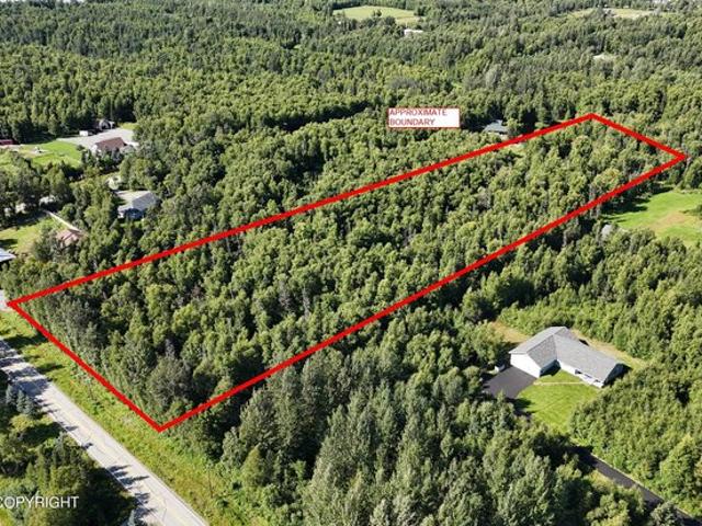 15701 E Clark Rd, Palmer, AK 99645