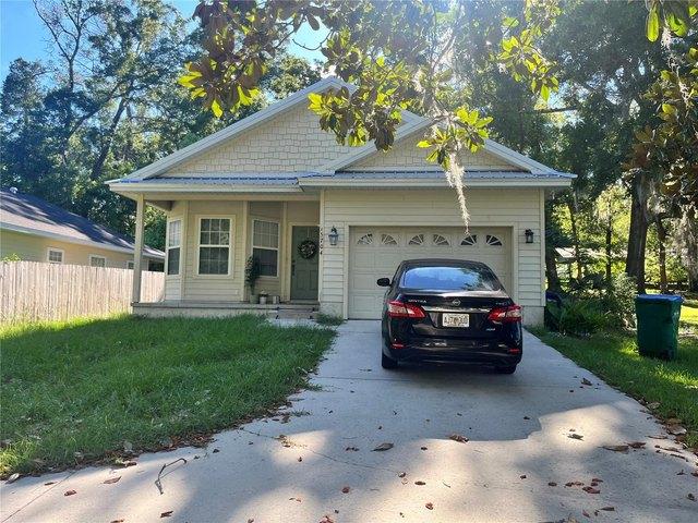 15704 NW 140th St, Alachua, FL 32615