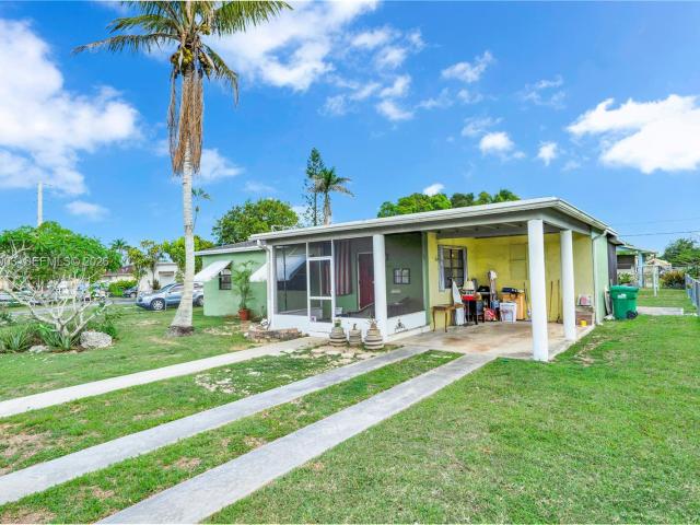 1570 NE 15th St, Homestead, FL 33033 | MLS #A12009