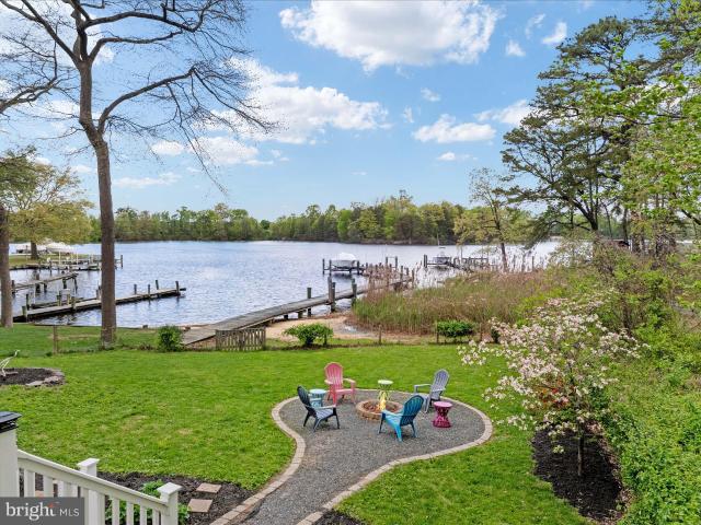 1570 Annapolis Dr, Glen Burnie, MD 21060 | MLS #MDAA2142 | Compass