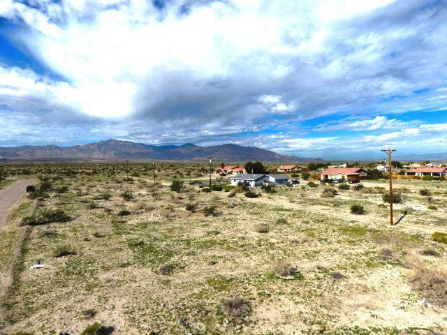 1570 Arctic Ave, Thermal, CA 92274 | MLS #219141 | Compass