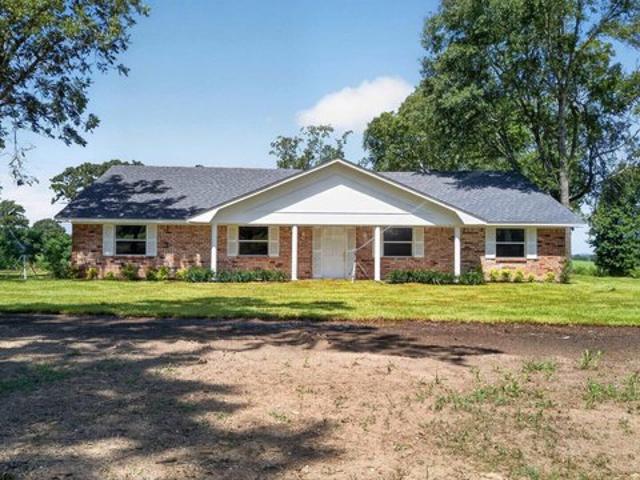 1570 County Road 3104, Jacksonville, TX 75766