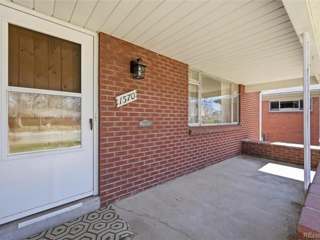 1570 S Clermont St, Denver, CO 80222 | MLS #3039 | Compass