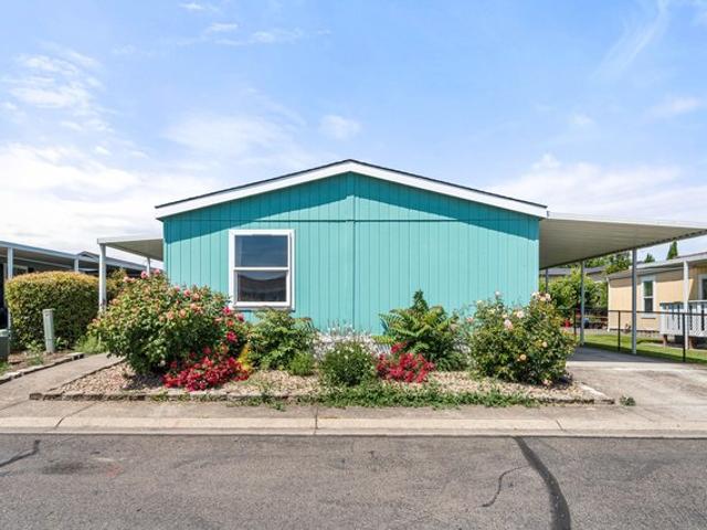 1570 S Peach St Spc 23, Medford, OR 97501