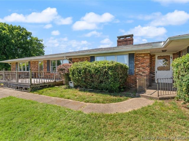 1570 W Old Highway 11 SW