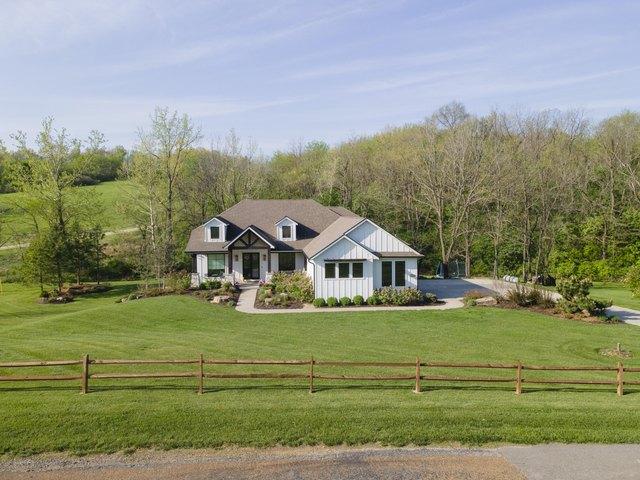 1570 W Woodie Proctor Rd, Columbia, MO 65203