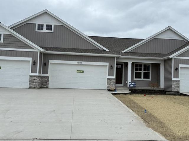 15713 Hawley Dr Unit 29, Grand Haven, MI 49417