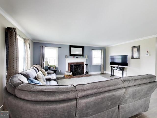 15711 Paramont Lane
