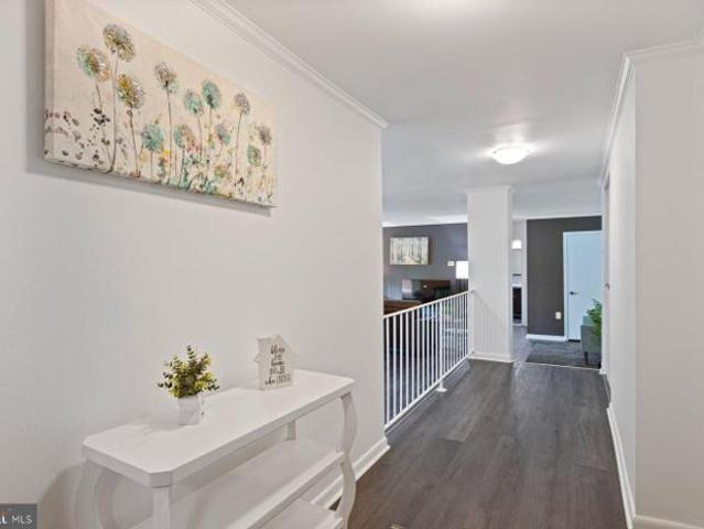 15714 Dorset Rd #303, Laurel, MD 20707