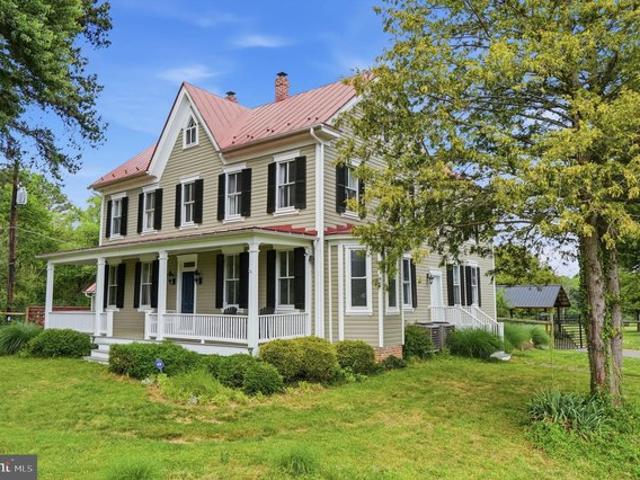 15715 Avery Rd, Rockville, MD 20855