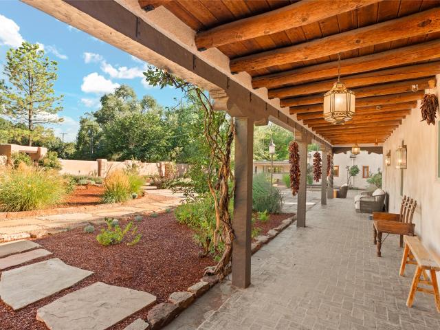 1571 Bishops Lodge Road