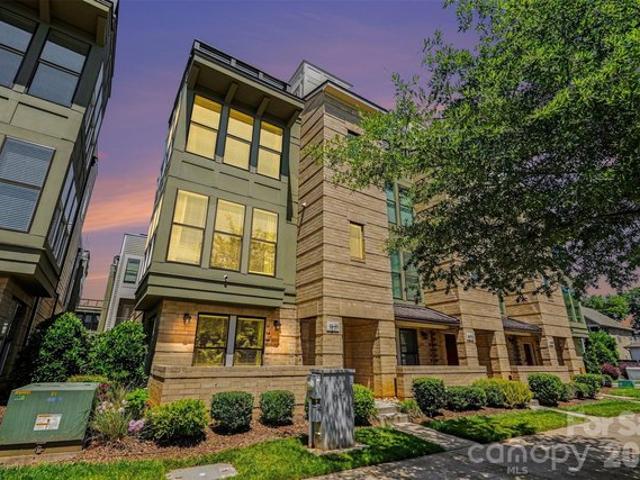 1571 Duckworth Ave, Charlotte, NC 28208