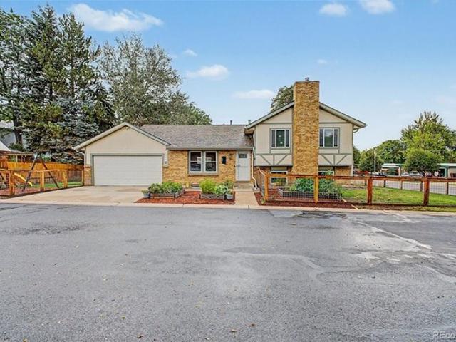 1571 S Krameria St, Denver, CO 80224