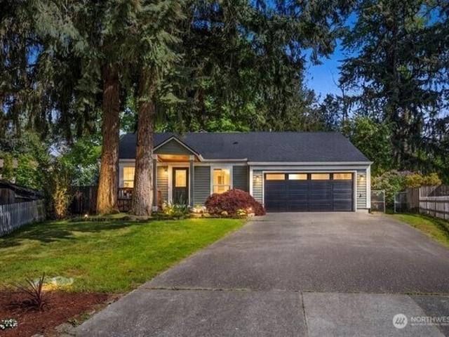 1571 th Avenue Ct E, Puyallup, WA 98375