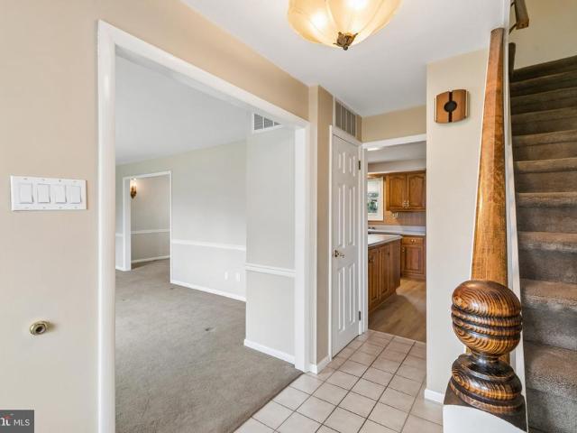 1571 Windmill Road