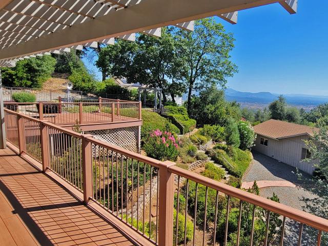 15723 Highland Point Way