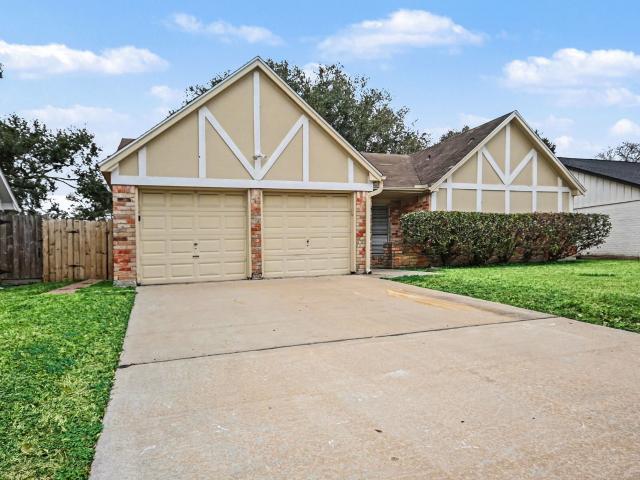 15727 Blackhawk Blvd, Friendswood, TX 77546 | MLS #72637