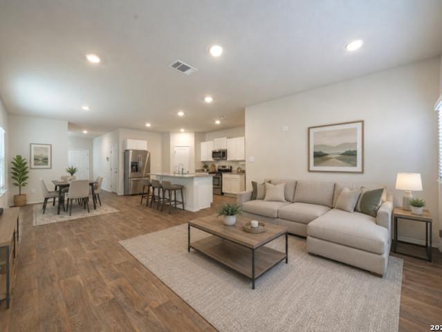 15727 Clove Spice Way