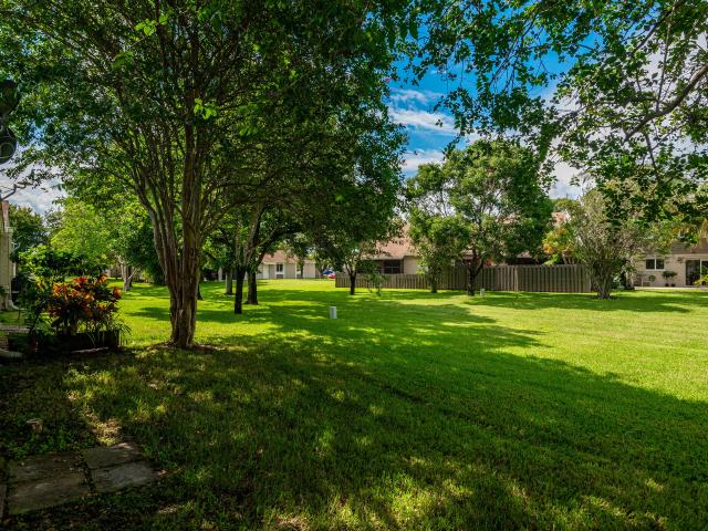 15725 Woodgate Ct, Unit C, Sunrise, FL 33326 | MLS #B26003