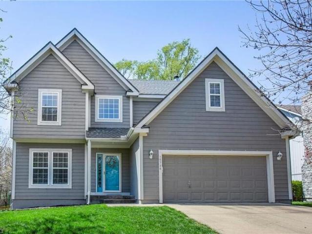 15726 S Summertree Court, Olathe, KS 66062