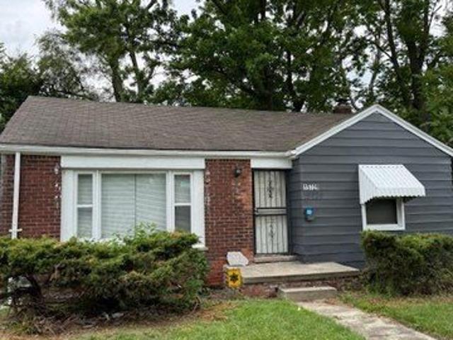 15729 Greenfield Rd, Detroit, MI 48227
