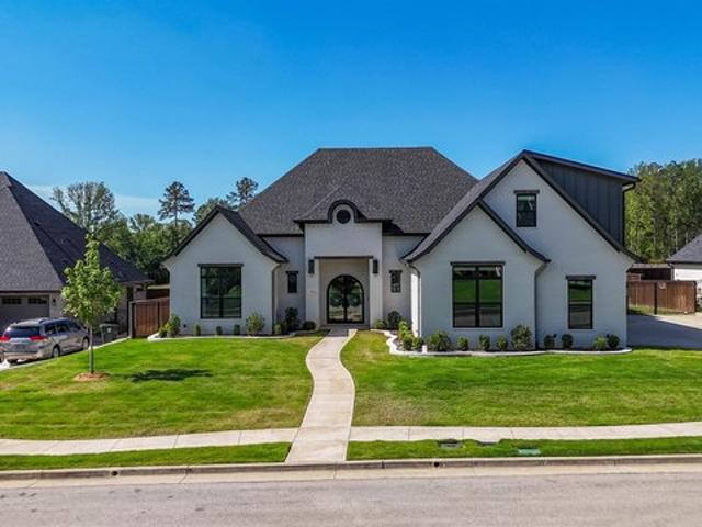 1572 Maple Cir, Tyler, TX 75703