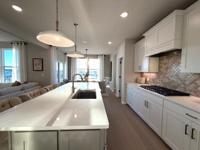 1572 Norbert Lane
