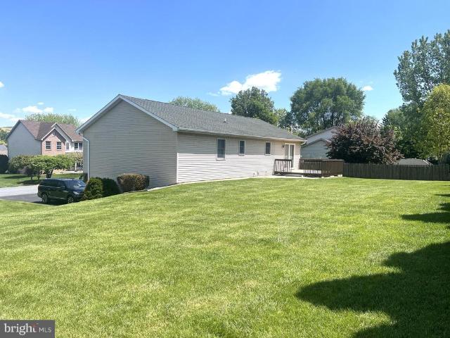 1572 Buttercup Drive