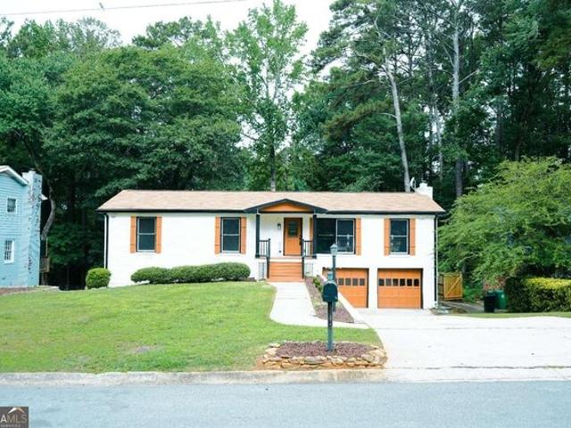 1572 Darwen Ln, Tucker, GA 30084