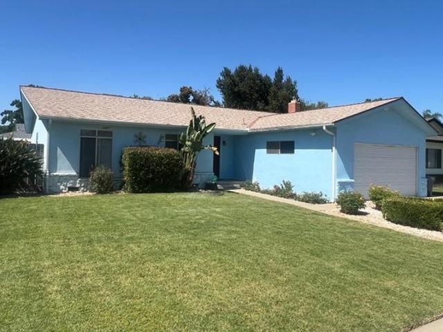 1572 E Sierra Ave, Fresno, CA 93710