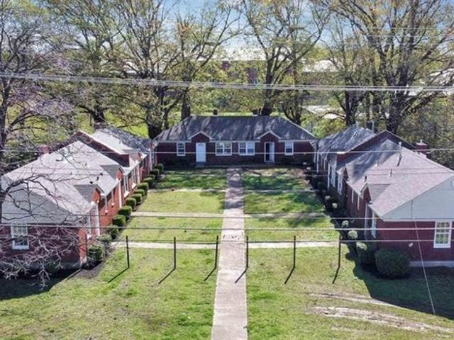 1572 Hanauer St, Memphis, TN 38109