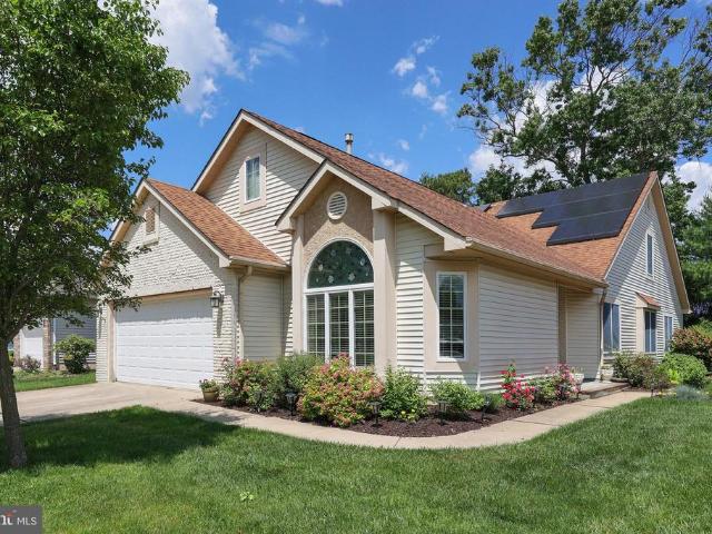1572 Lacebark Road