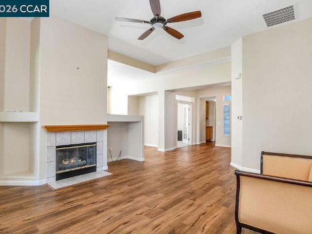 1572 Rubidoux Ln