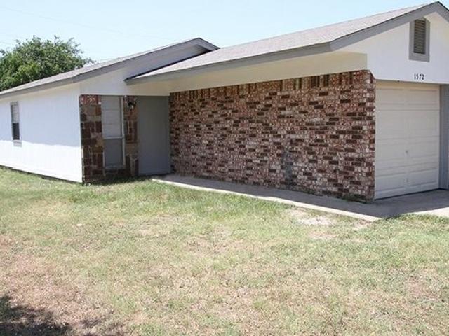1572 Reef Dr, Pelican Bay, TX 76020