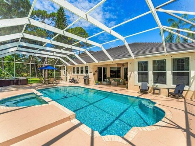 15730 Glen Willow Ln, Wellington, FL 33414