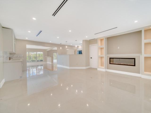 15730 SW 87th Ct, Palmetto Bay, FL 33157 | MLS #A12006