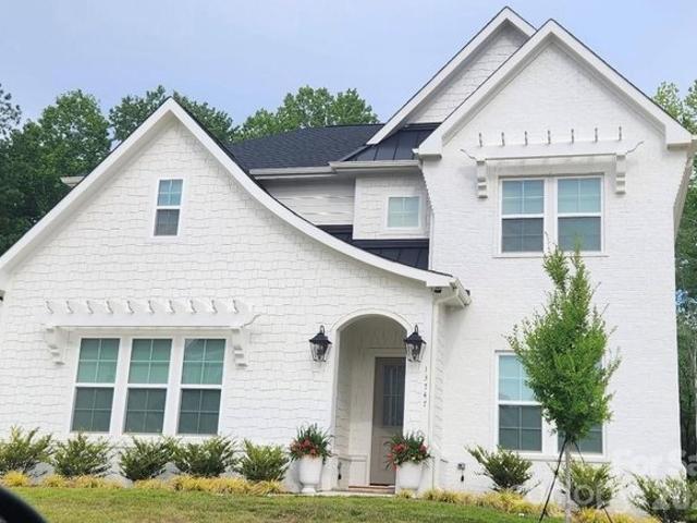 15737 Sweet Virginia Ln, Huntersville, NC 28078