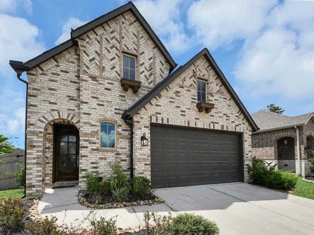 15734 Autumn Sun Court