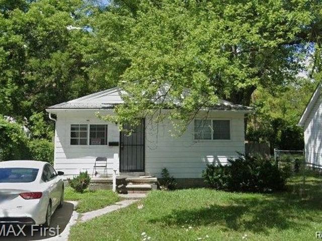 15739 Dolphin St, Detroit, MI 48223