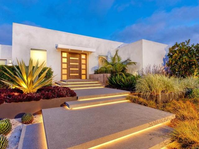 1573 Copa De Oro Dr, La Jolla, CA 92037