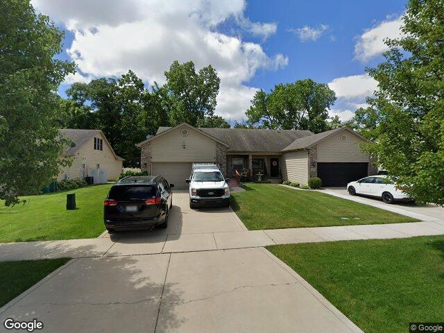 1573 E 56th Pl, Hobart, IN 46342