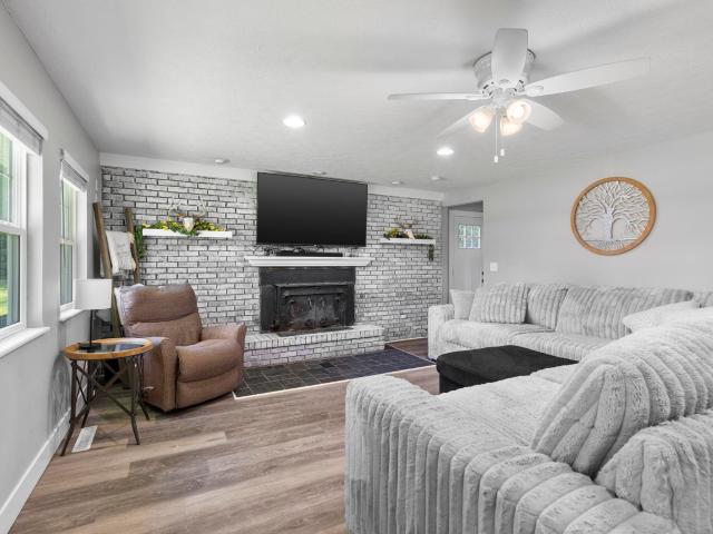1573 Wea School Road