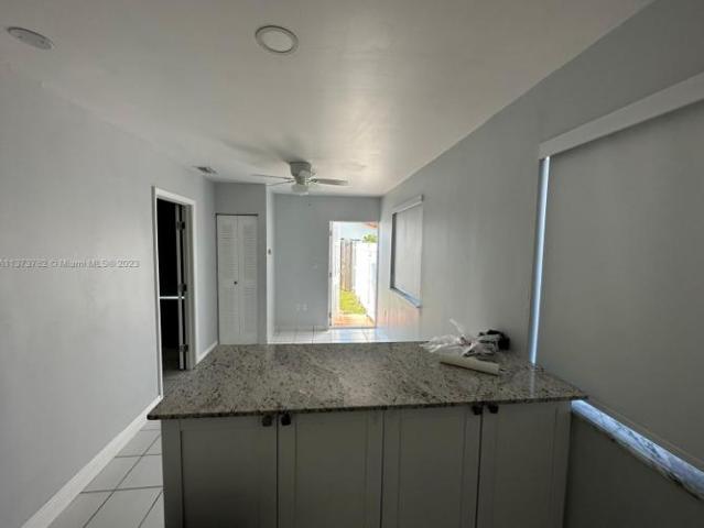 157Xx 150th Ave SW #1, Miami, FL 33187