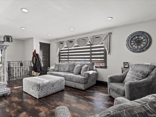 157 3 th Street