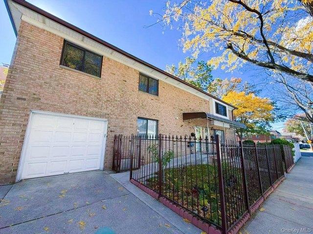 157 1 th Rd, Whitestone, NY 11357