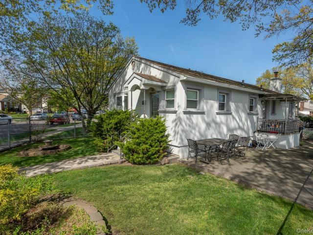 157 5 th Avenue