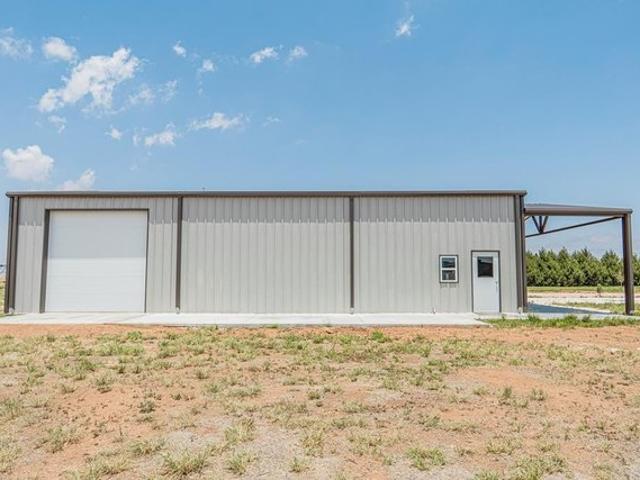 157 County Road 209, Seminole, TX 79360