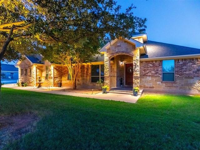 157 Coates Ave, Tuscola, TX 79562