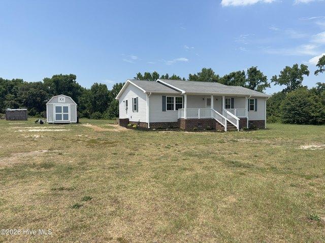 157 Alphin Ln, Warsaw, NC 28398