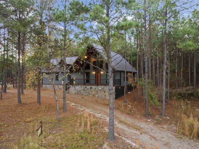 157 Bear Oak Trail